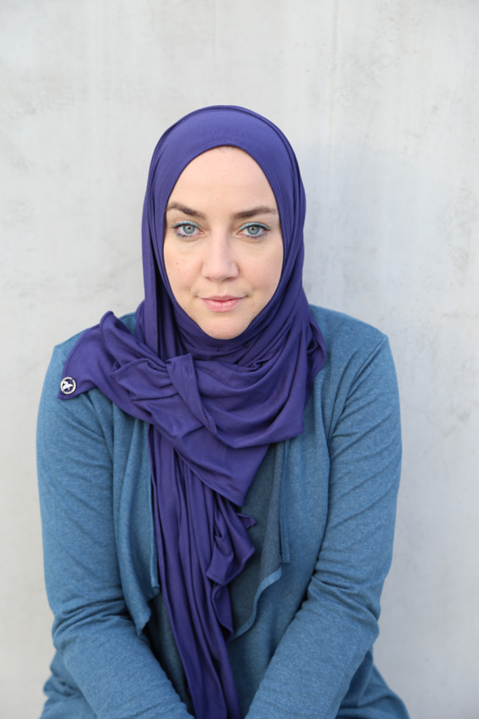 Capsters x Indira Kaljo – Jersey Shawl : Indira – capsters.com